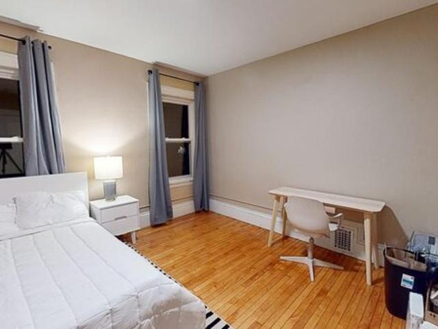 Full bedroom in 6 bed/2 bath home in Brighton #1301 E