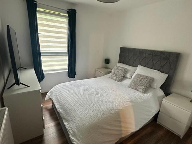 Full flat to rent inc bills* Occupied until Aug