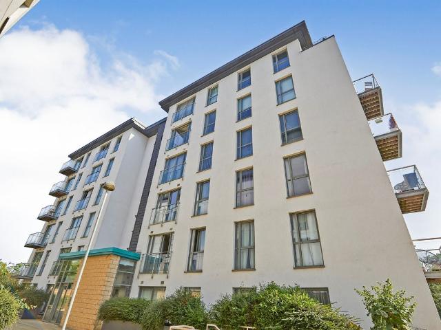 Full Street, Derby DE1, 2 bed flat to rent, £1,100 pcm | PrimeLocation