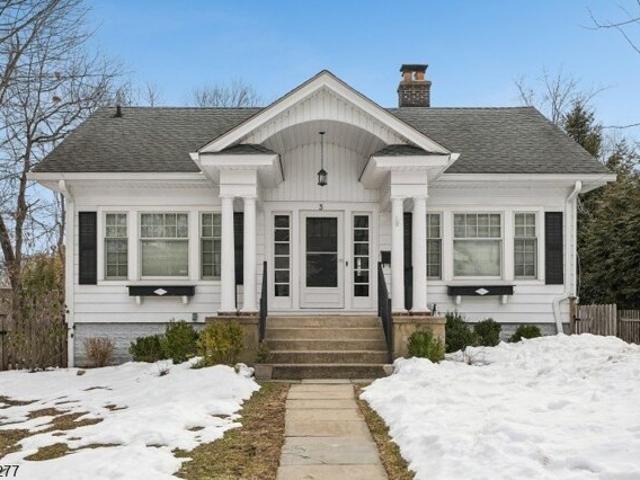 Fuller Ave, Chatham, Home For Sale