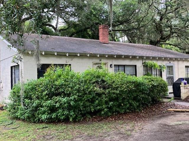 FULLER PARKWAY 2 BR + 1 BA APT