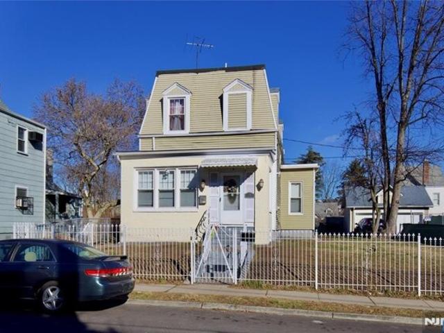 Fuller Pl, Irvington, Home For Sale