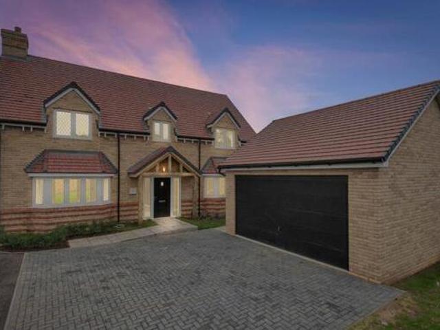 Fuller Way, Wootton, 5 Bedroom Detached