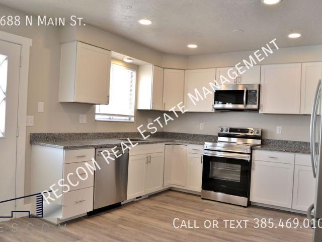 Fully Updated Centerville 3 Bed, 2 Bath Rental!