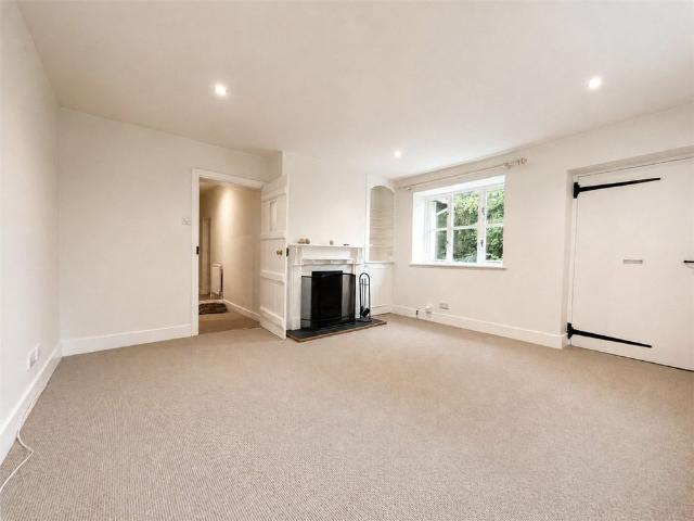 FULLY BOOKED FOR VIEWINGS NO FURTHER SLOTS AVAILABLE