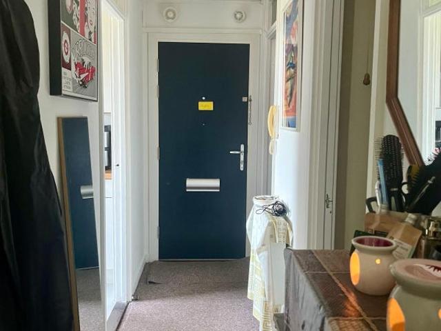 Fully furnished 1 bedroom flat