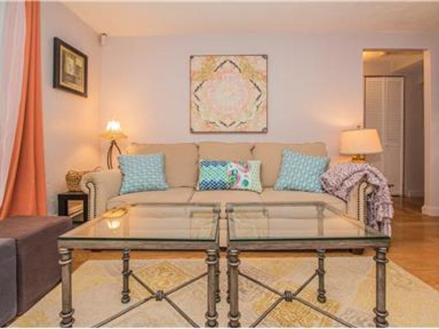 Fully furnished 1Bedroom in Brookline, MBTA