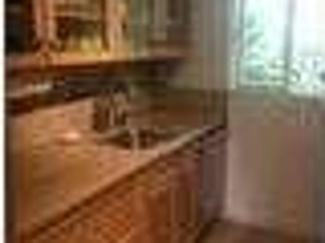 Fully Furnished, 2 Bed / 2 Bath Kona Surf & Racquet Townhome