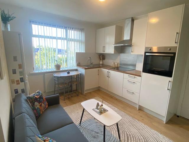 Fully furnished 2 bedroom flat to let Chingford