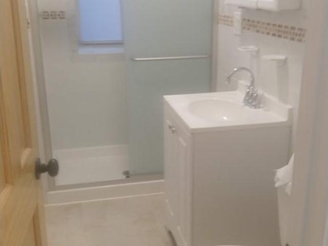 Fully Furnished Apt Perfect Location & Kitchen