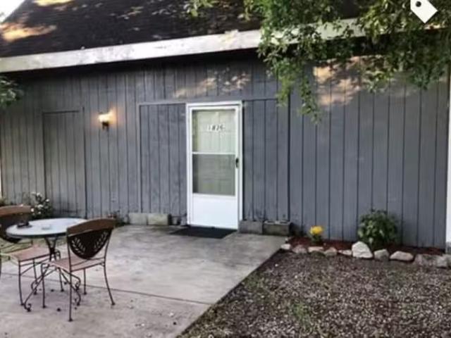 Fully furnished apartment 1836 Yule Pines Ln #A
