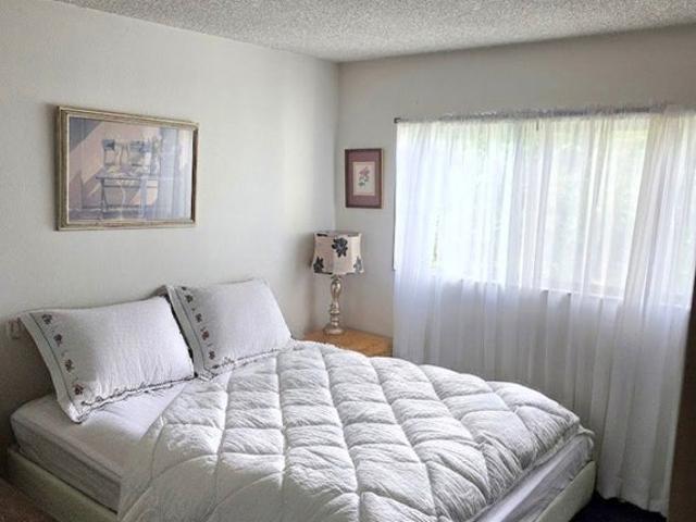 Fully Furnished Bedroom ~ Utilities Included!