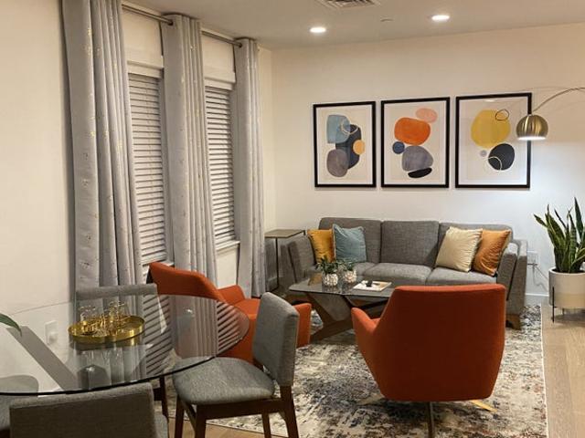 Fully Furnished Bedroom w/shared bath & utilities
