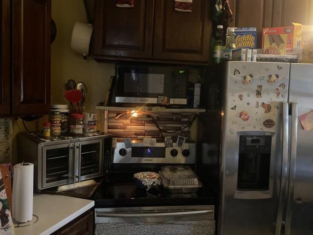 Fully Furnished King Size Bedroom Available