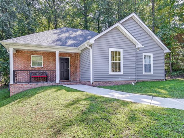 Fully Furnished Home Available Great Opportunity.