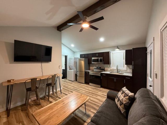 Fully furnished one BR one bath house. Washer and