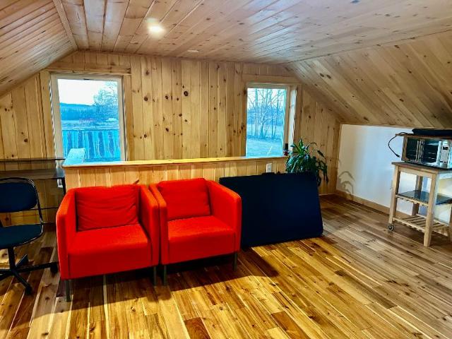 Fully Furnished Large Private Studio Space