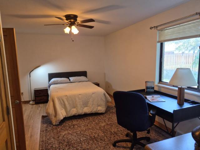 Fully Furnished Master Bedroom w Bath