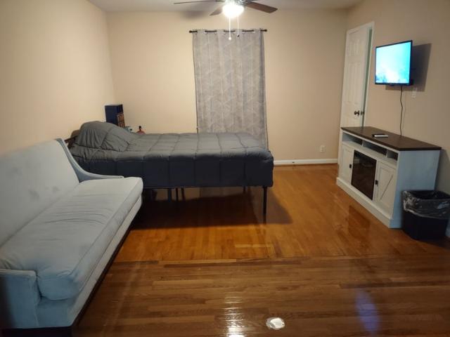 Fully furnished master BR with private bathroom
