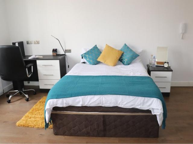 Fully furnished Studio Bills inclusive