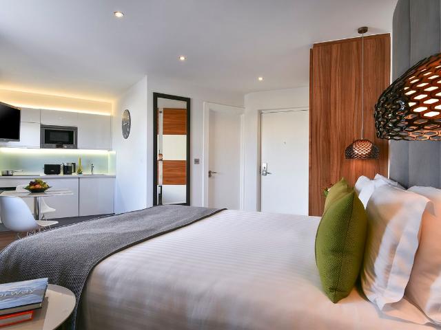 Fully Furnished Studio, Fraser Place, Canary Wharf E14, 1 bed flat to rent, £2,000 pcm | PrimeLocation