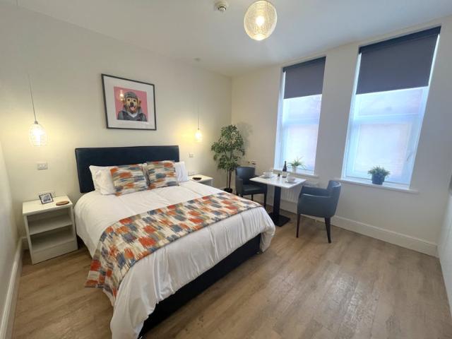 Fully Furnished Stylish Studio in West Bridgford