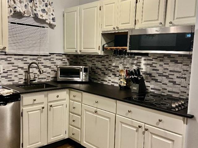 Fully Furnished Penthouse_The Villas at the Norwic