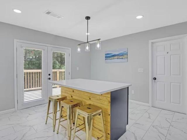 Fully Furnished Private Rooms | Utilities & WiFi