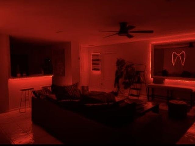 Fully furnished room 800