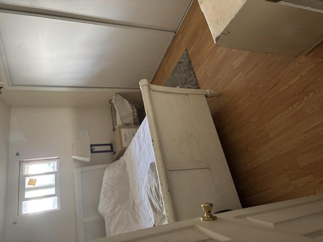 Fully Furnished Room
