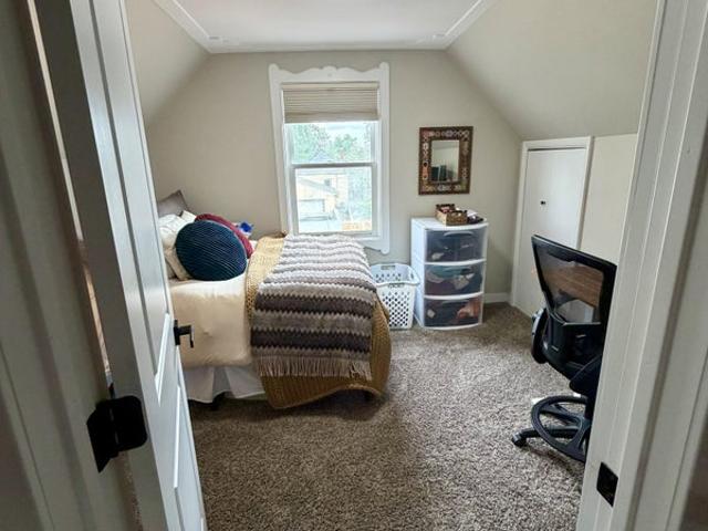 Fully Furnished Room for Rent in Baker