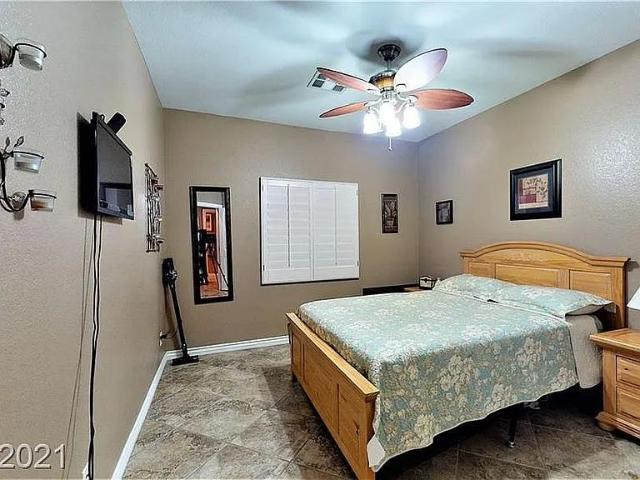 Fully Furnished Room in gated beautiful community
