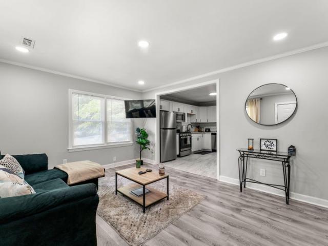 Fully Furnished Room Near ATL Airport & Tyler Perr