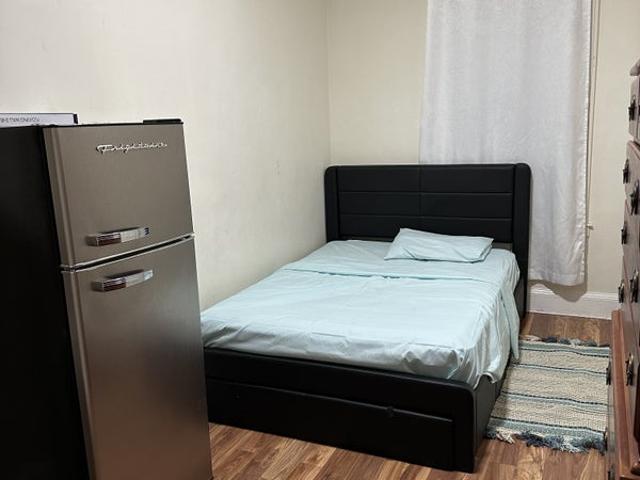 Fully Furnished Room Rental Throggs Neck