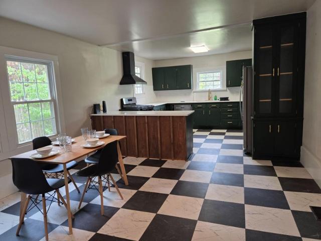 Fully Furnished Rooms in Statesville NC | Beautifu