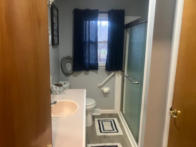 Fully furnished three bedroom for short term
