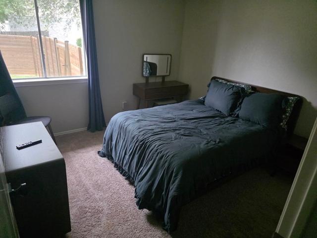 fully furnished/or not queen bedroom and bathroom