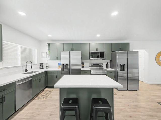 Fully Remodeled Upgrades! Mesa Home near, fre