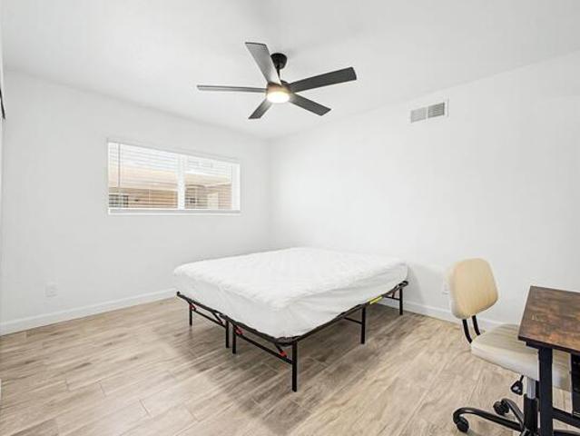 Fully Remodeled Upgrades! Mesa Home near, freeways & 2 Fridges & 2 sets Washer/Dryer