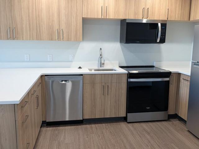 Fully Renovated 1‑Bedroom Apartment. ONLY $1600.