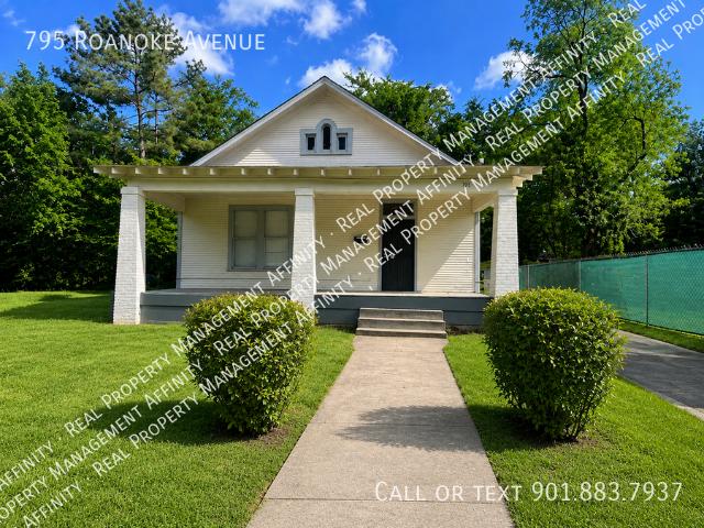 Fully Renovated Home with Vinyl Floors