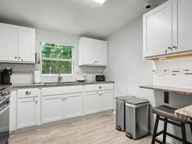 Fully Renovated July 2026 | Work Desk, Smart TV &