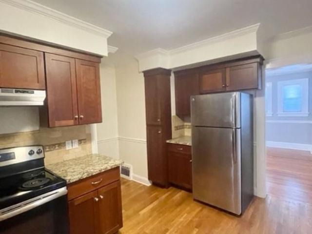 Fully Renovated Modern Apartments 2 Bedroom Apartment for Rent at 490 Sherwood Pl, Stratford, CT 06615