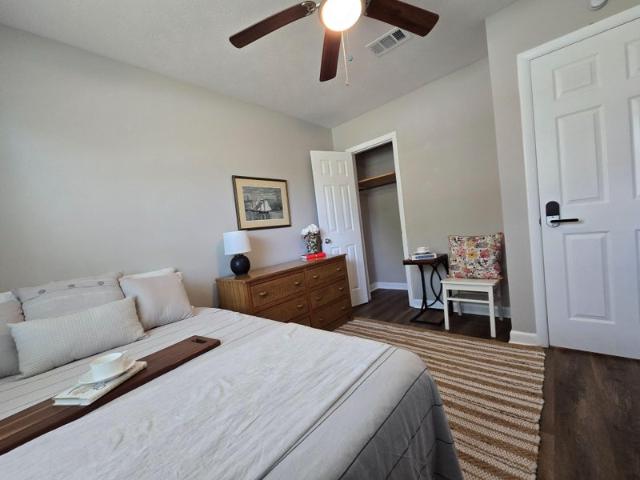 Fully Renovated May 2026 | Work Desk & Chair in Ev
