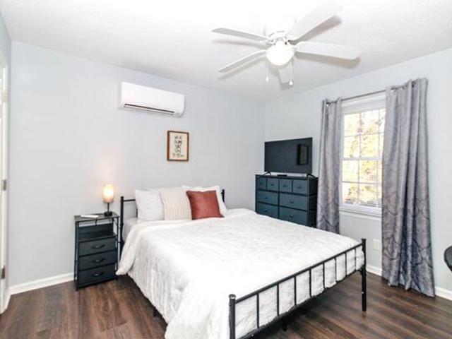 Fully Renovated March 2026 | SmartTV, Desk & Minifridge in Every Room Peaceful Concord Home