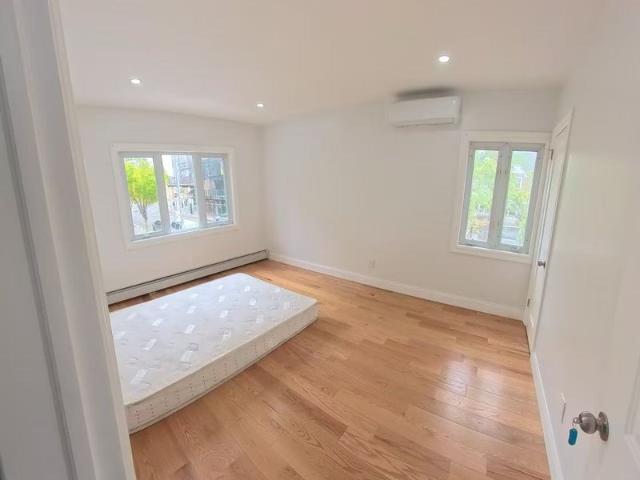 fully renovated room for rent