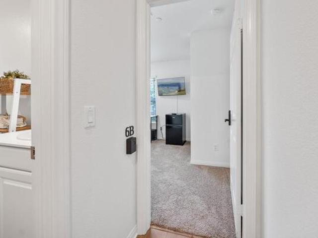 Fully Renovated Room for Rent All Utilities Included + Fast Wi Fi + Smart Lock Access!