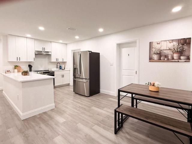 Fully Renovated Westshore Tampa Home close to Gand