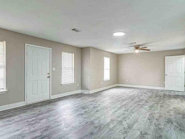 Fully Renovated, Under New Management, Steps From University! 1 Bedroom Apartment for Rent at 3414 W 7th St, Hattiesburg, MS 39401