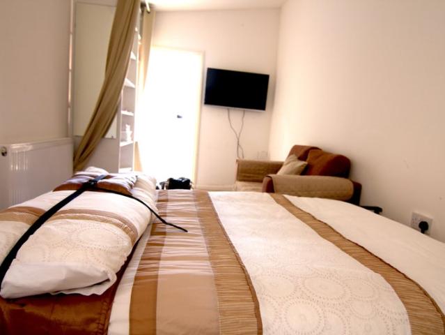 Fully self contained private Studio Wembley